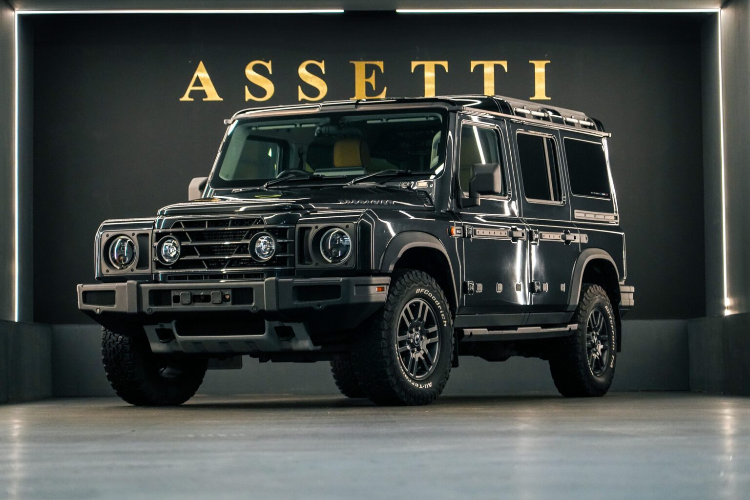 Inios Grenadier goes stealth - Assetti